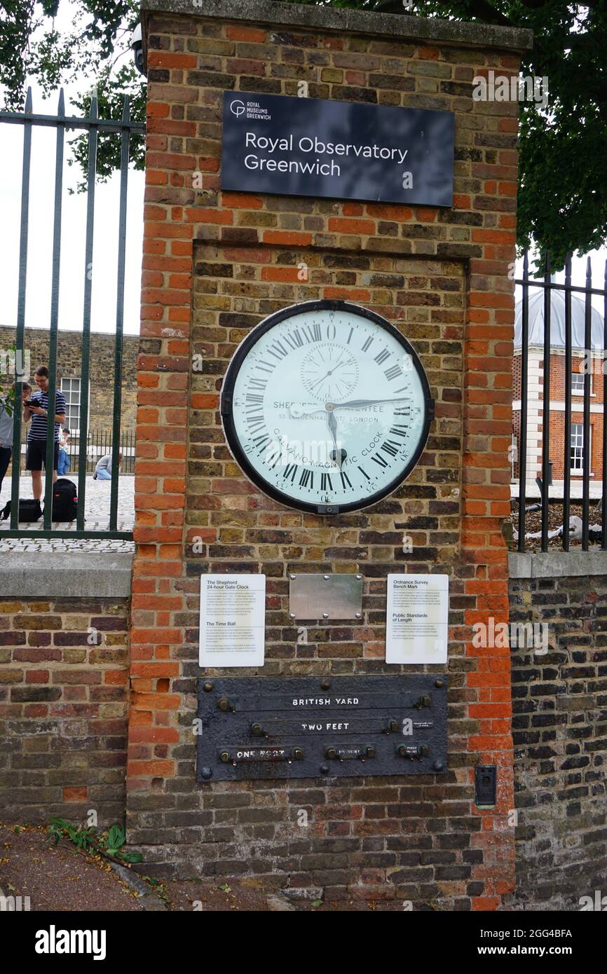 The Shepherd 24-hour Gate Clock at The Royal Observatory, Greenwich ...