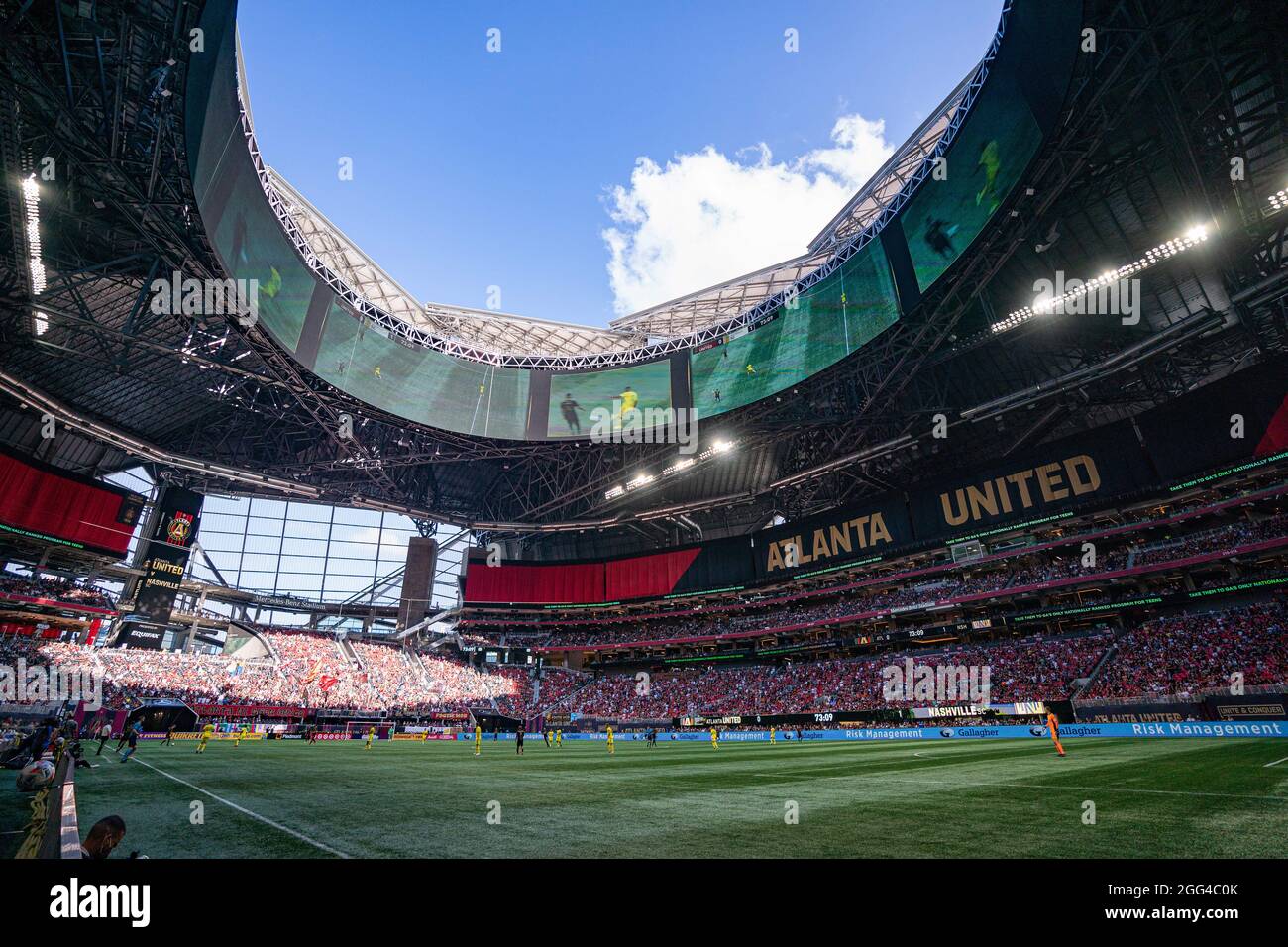 Mercedes benz stadium atlanta mls hi-res stock photography and images ...
