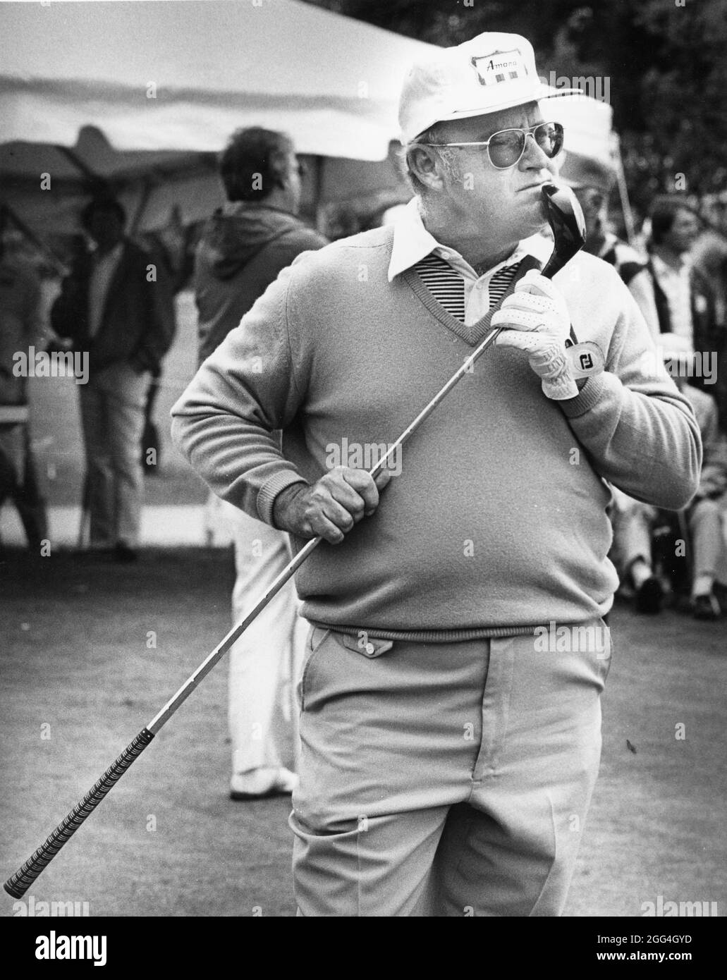 Austin Texas USA,1986: Pro golfer Miller Barber inspects his golf club ...