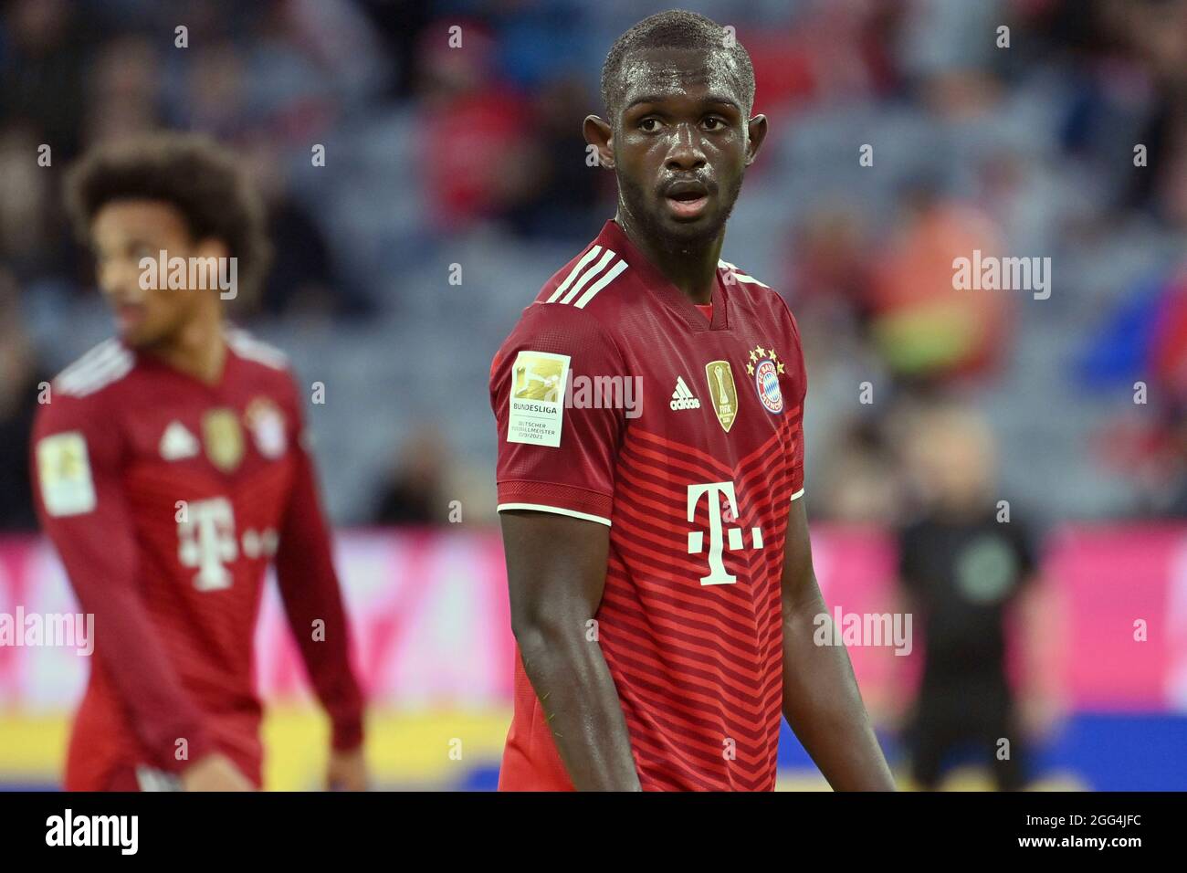 Munich, Deutschland. 28th Aug, 2021. Tanguy Nianzou Kouassi (FC Bayern ...
