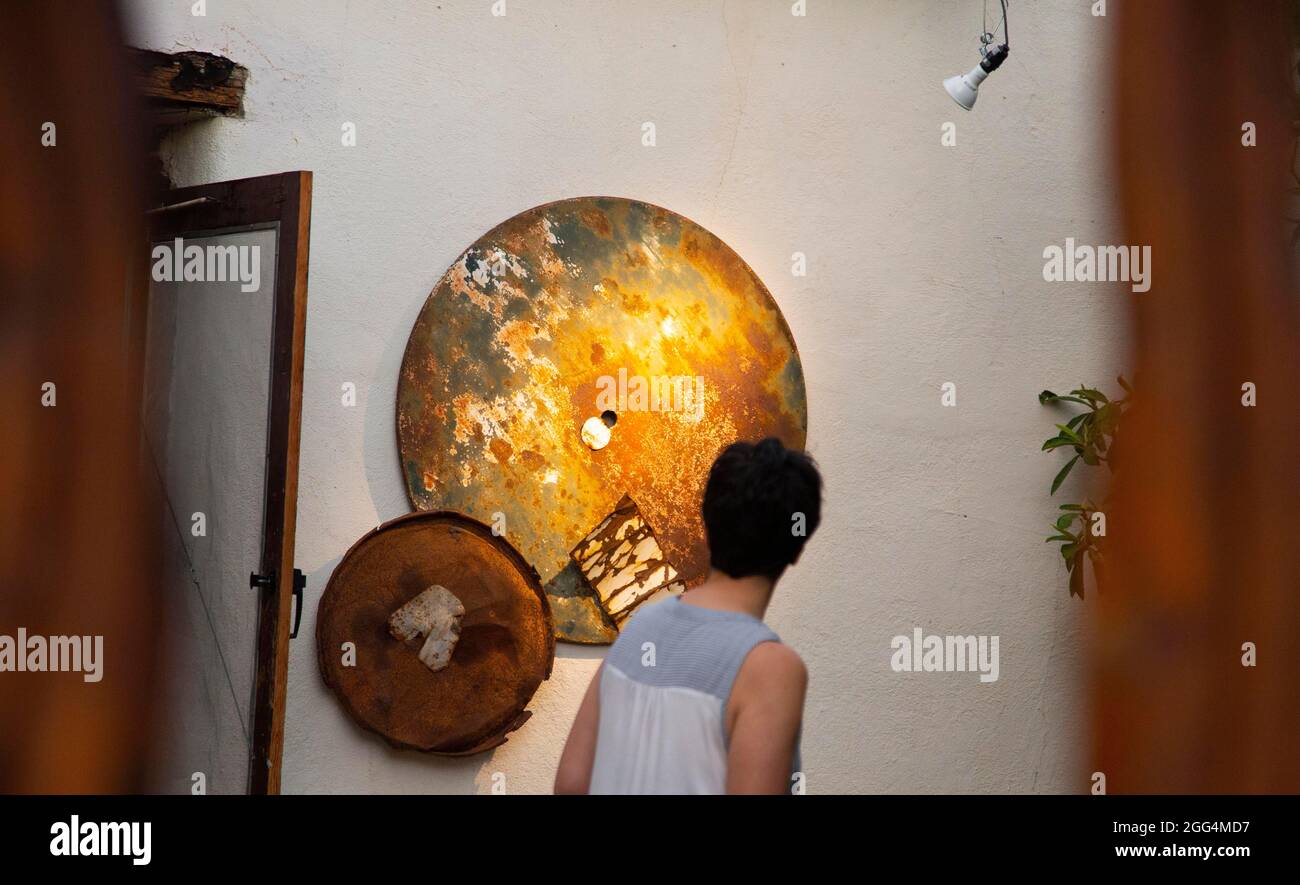 Tubac, Arizona, USA. 10th July, 2021. A visitor looks at the art piece ...