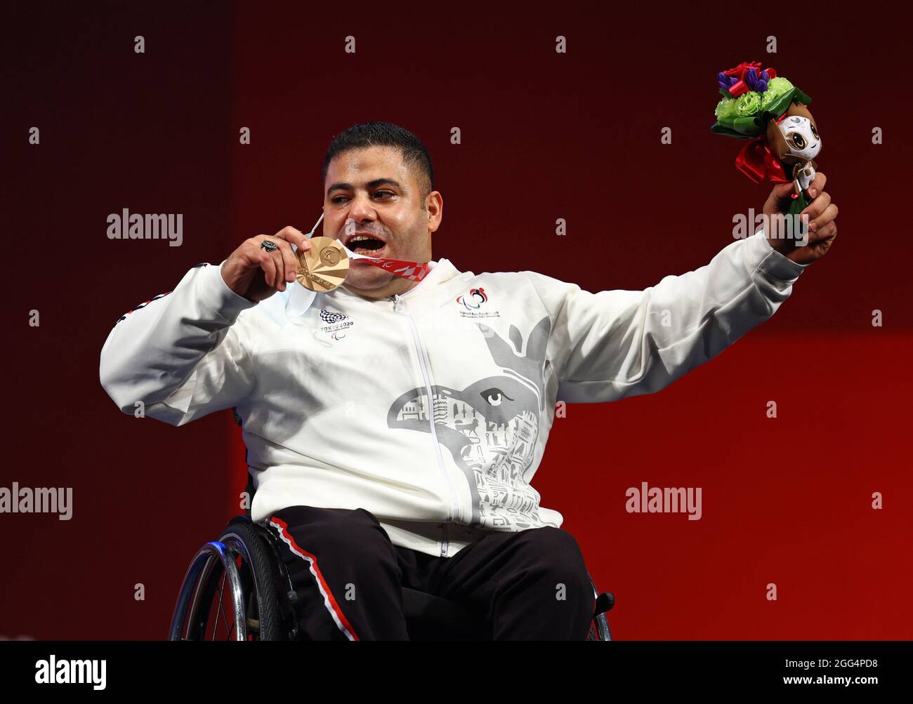 Weightlifting bronze medallist at the tokyo olympics hi-res stock ...