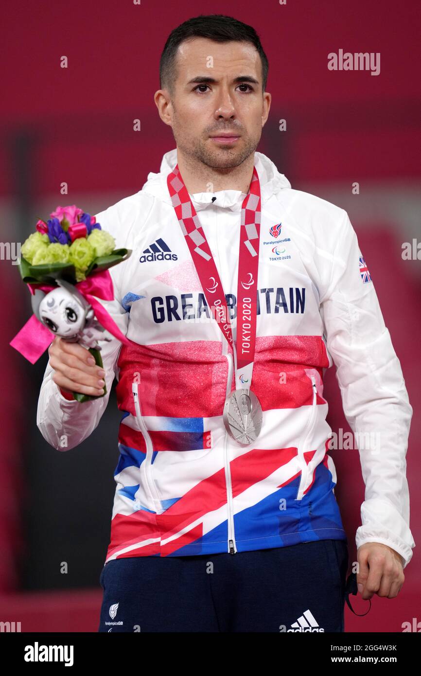 Great Britain's William Bayley poses with his silver medal after ...