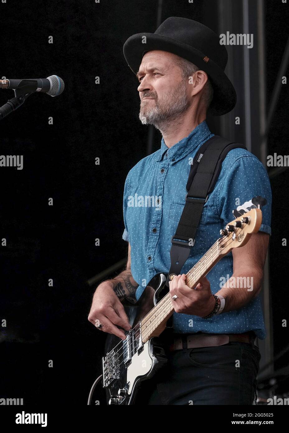 Steve Gordon, bass guitarist with English electronic band Morcheeba ...