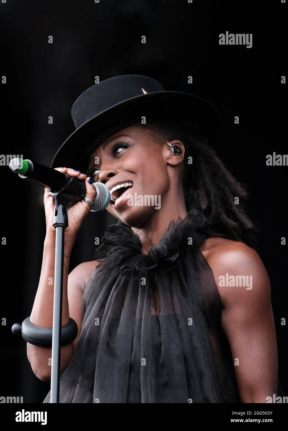 Skye Edwards Morcheeba High Resolution Stock Photography and Images - Alamy