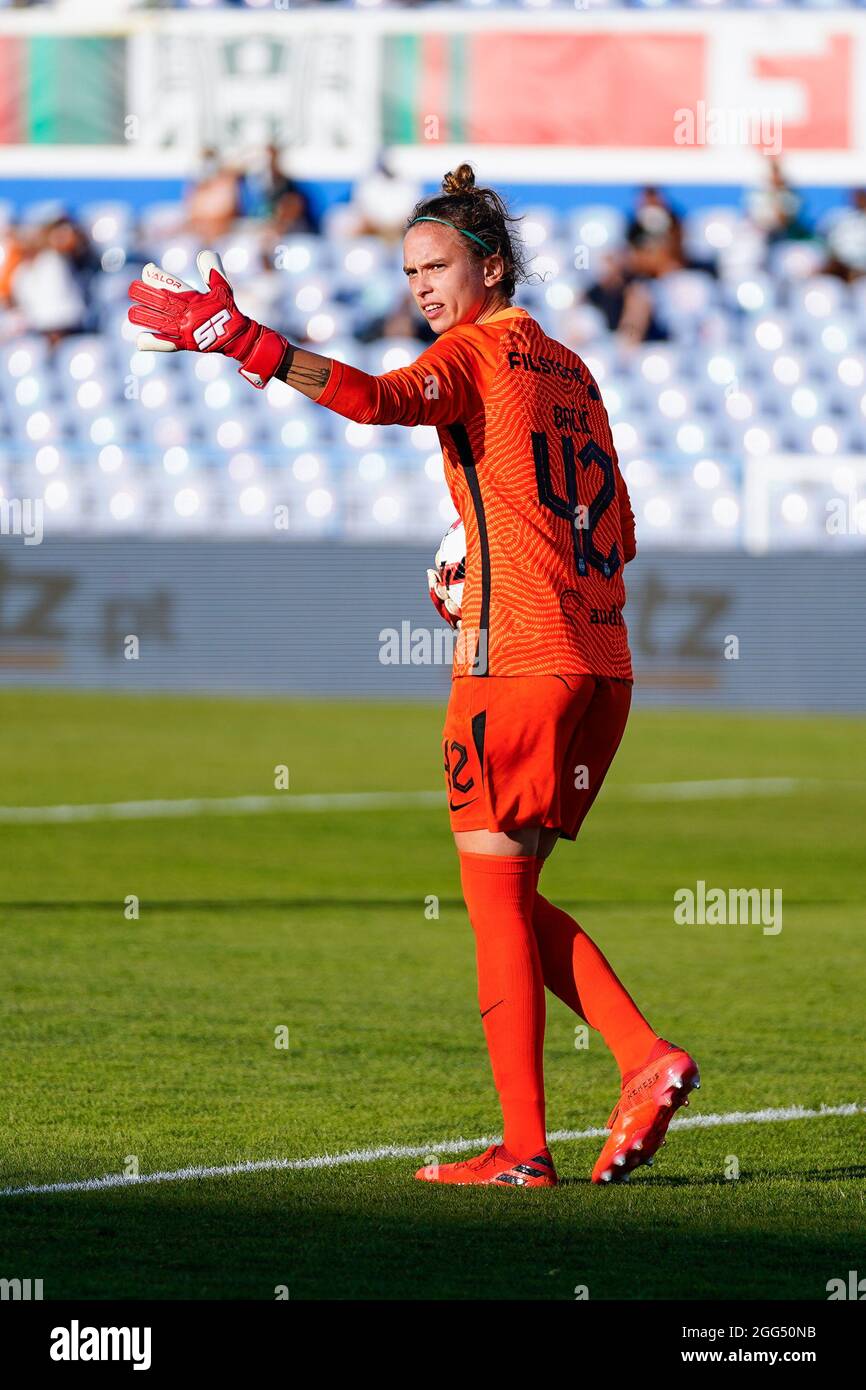 Doris Bacic in action during the Women’s Portuguese Super cup final ...
