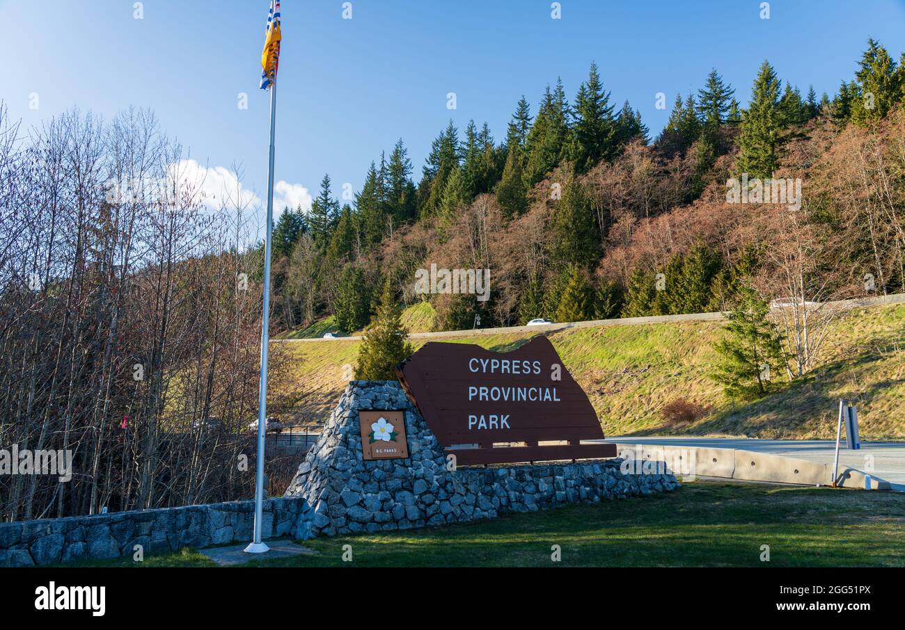 Cypress Provincial Park entrance monument. Vancouver, BC, Canada Stock ...