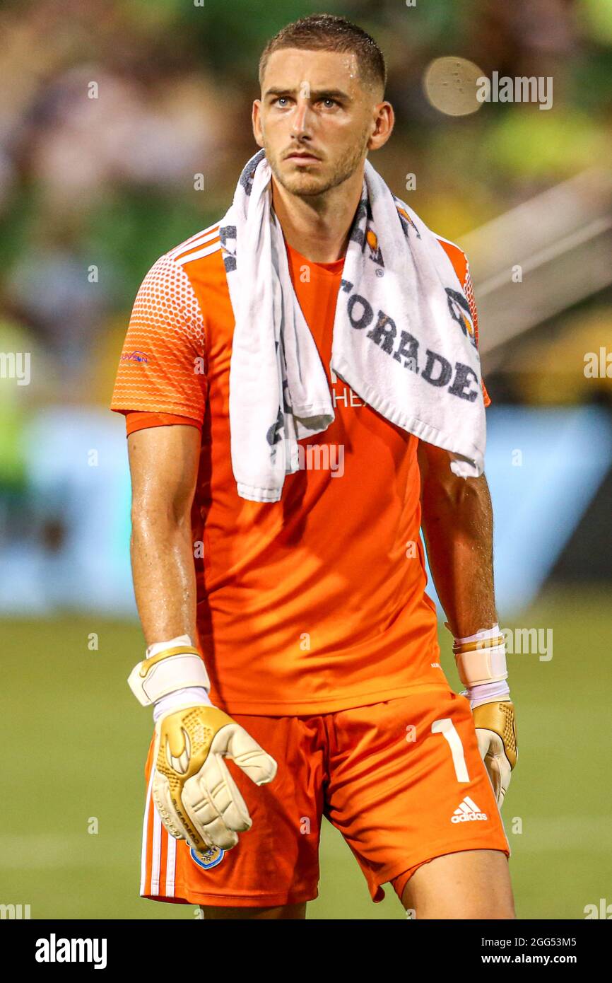 He heads off hi-res stock photography and images - Alamy