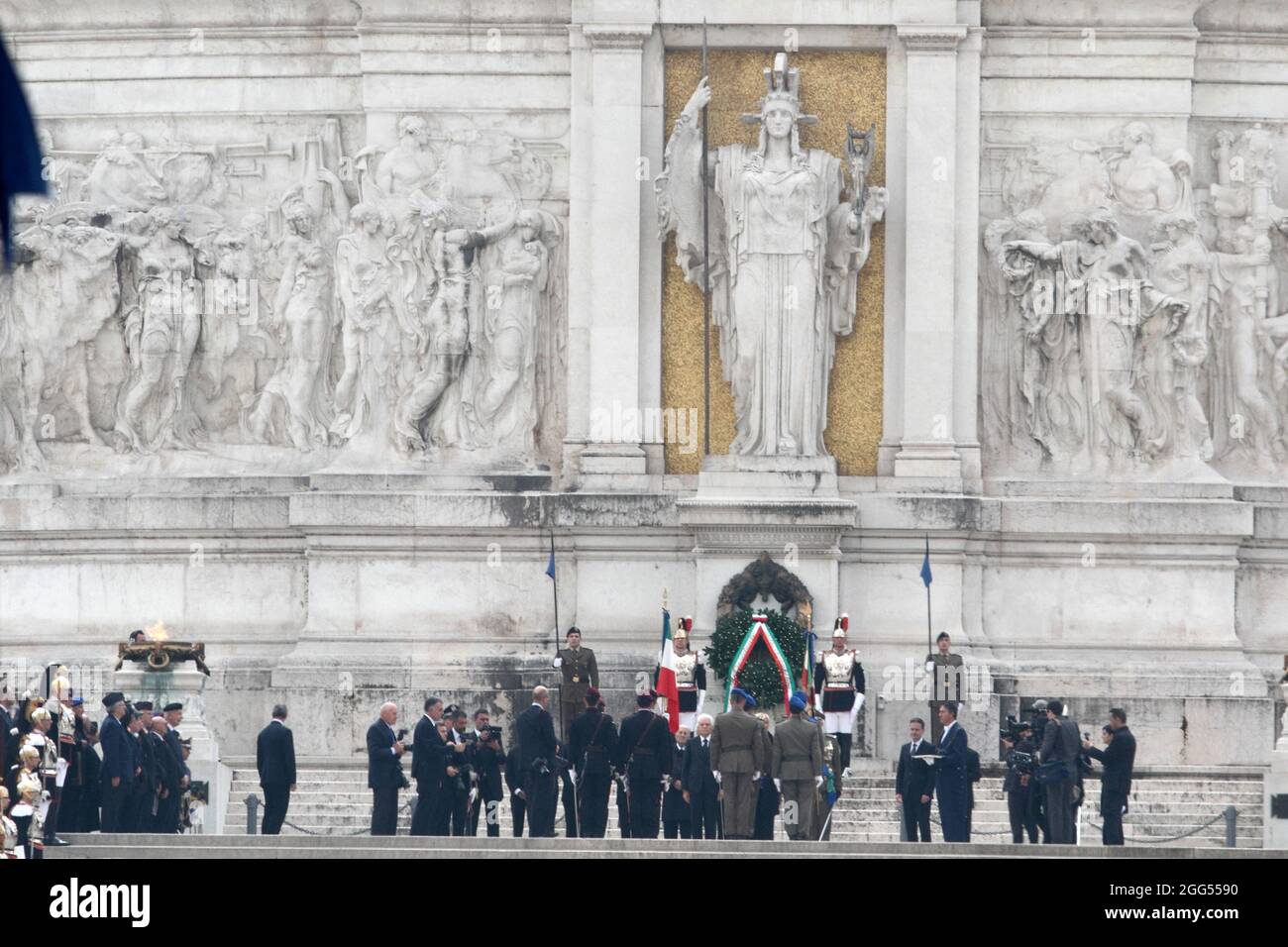 Armed forces unity hi-res stock photography and images - Alamy
