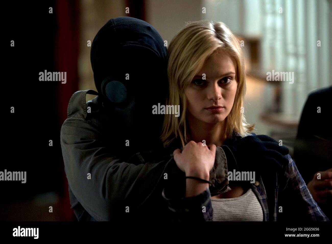 SARA PAXTON in STATIC (2012), directed by TODD LEVIN. Credit: New ...