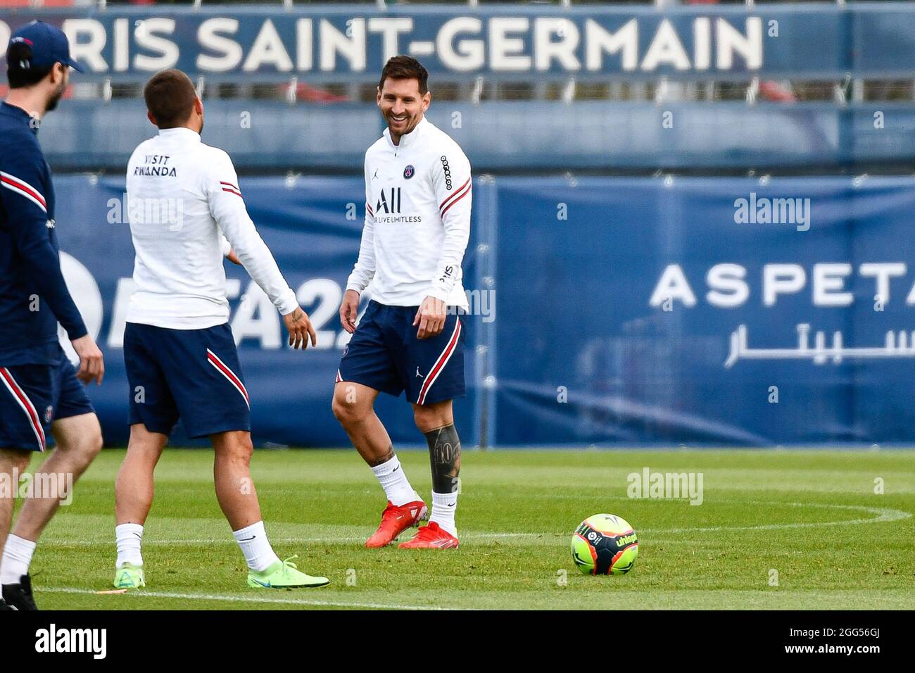 Lionel Messi of PSG and Marco Verratti (from back) of PSG during a ...