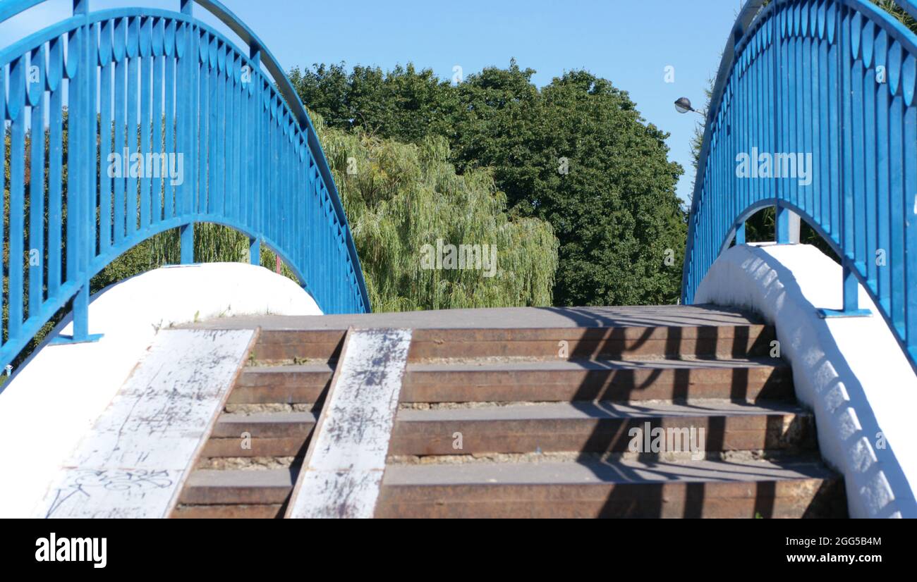 bridge over pond in park at dry sunny summer day Stock Photo - Alamy