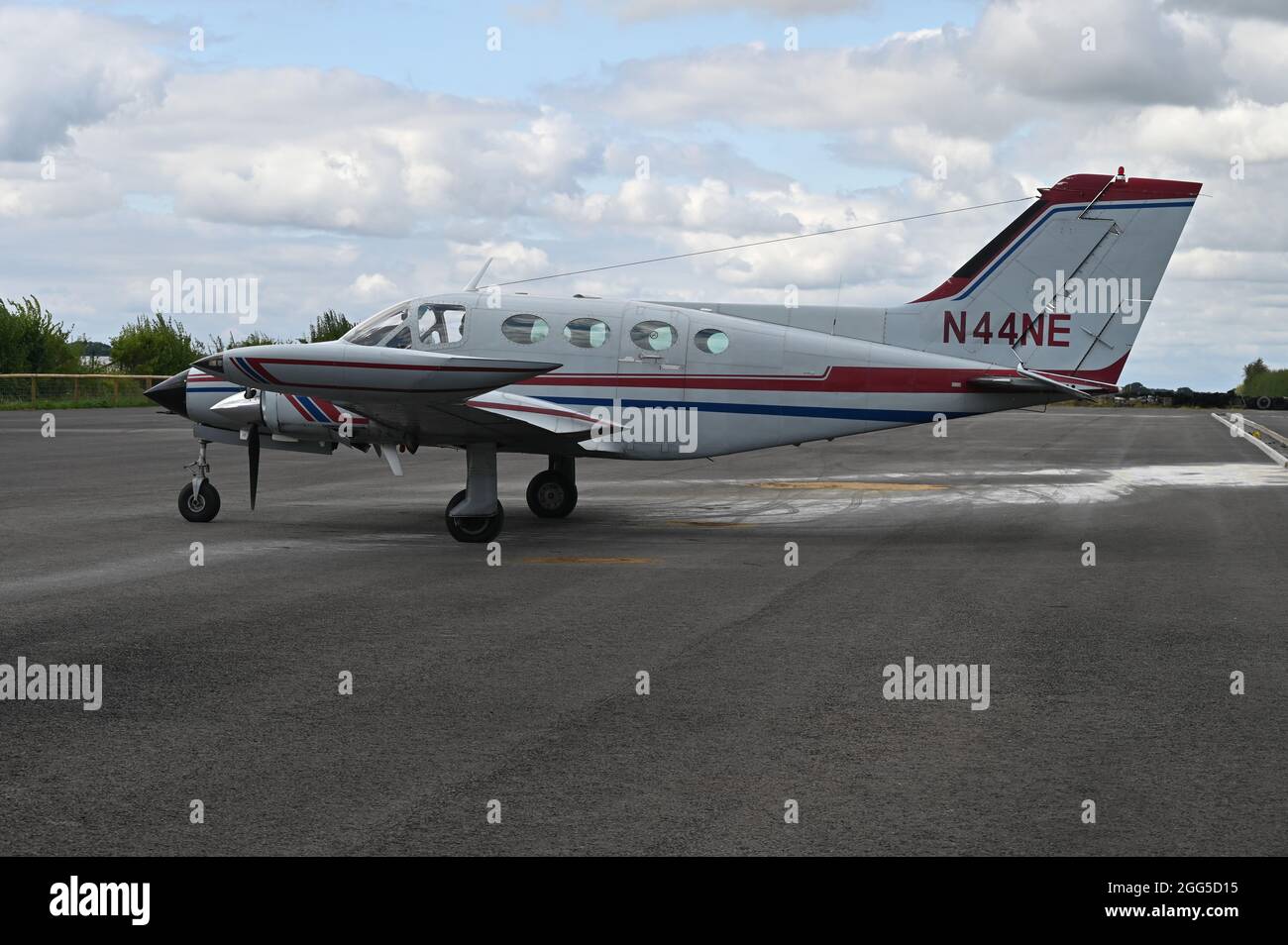 Cessna 414, Turweston Airfield, Buckinghamshire, England Stock Photo ...