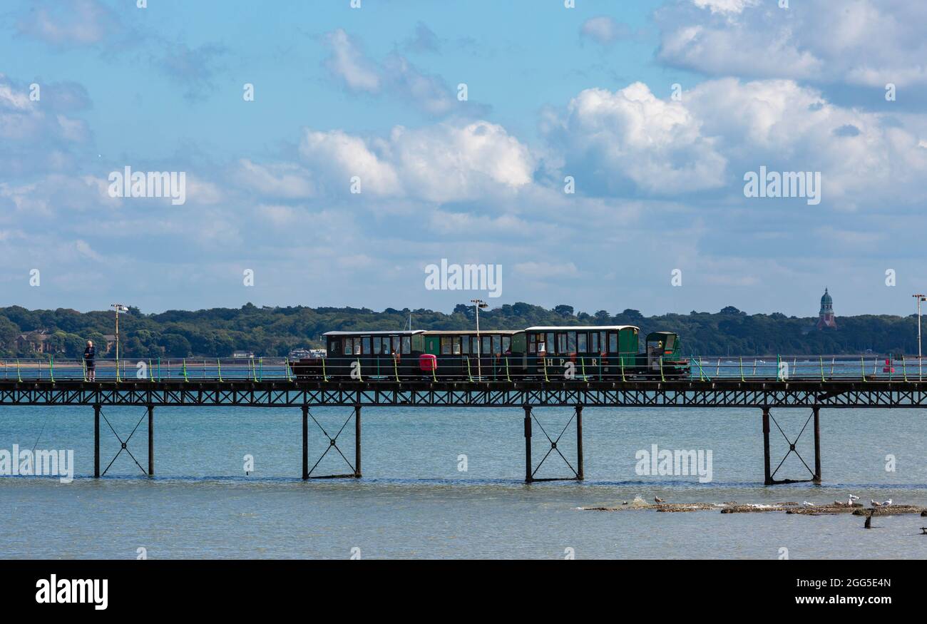 Southampton dock railway hi-res stock photography and images - Alamy