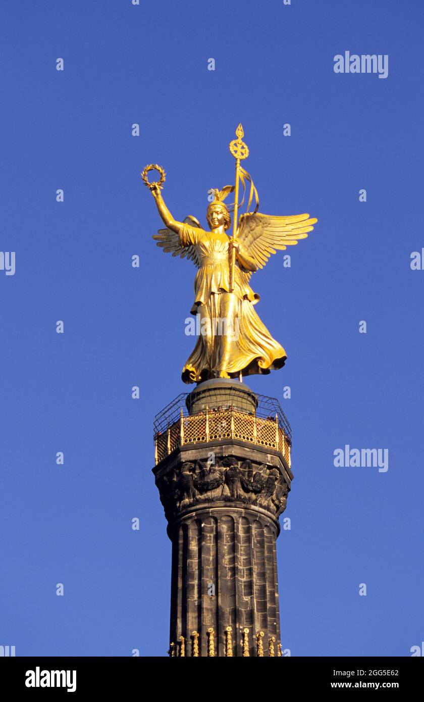 Victory column berlin germany hi-res stock photography and images - Alamy