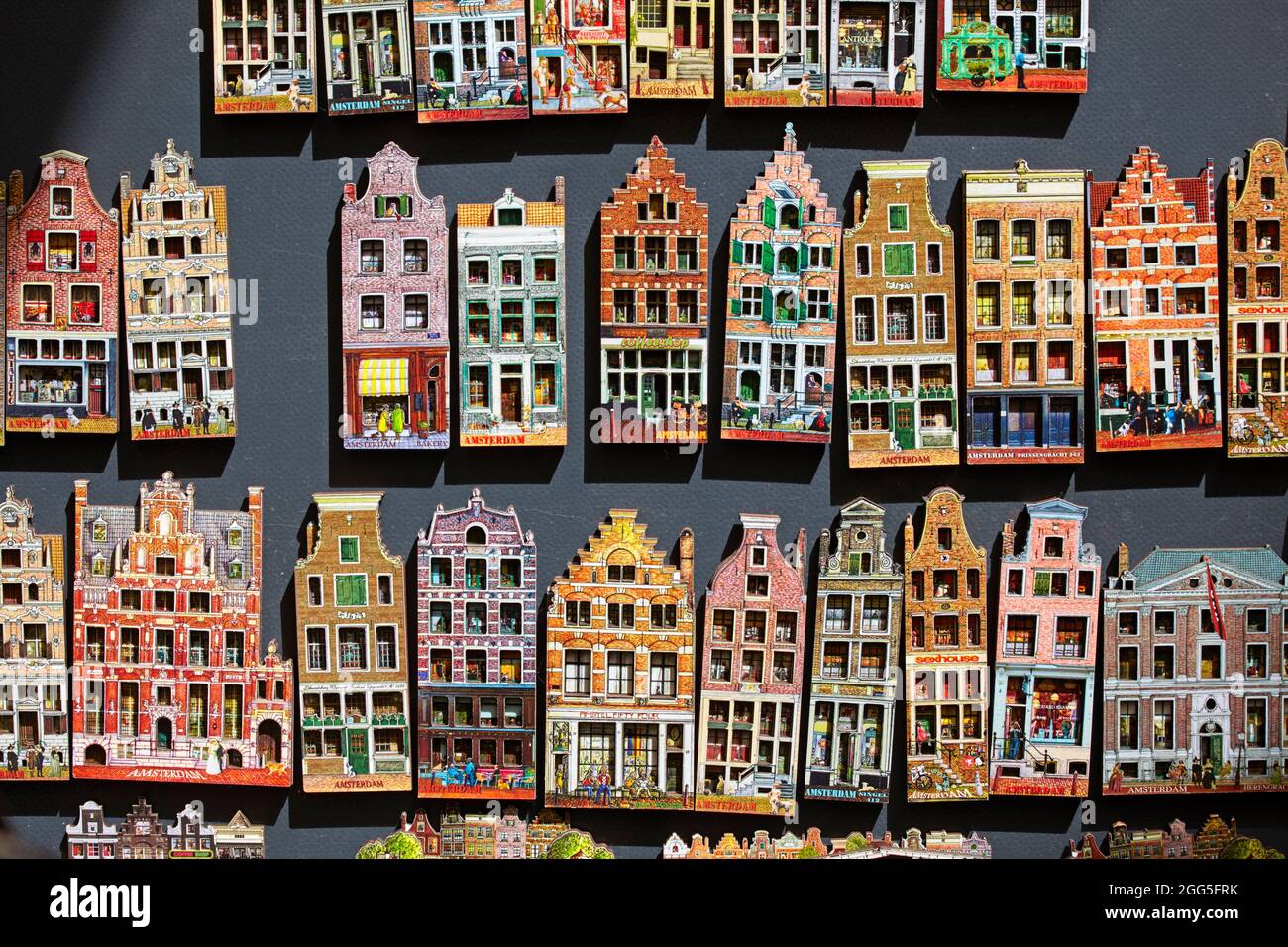 Dutch magnets hi-res stock photography and images - Alamy