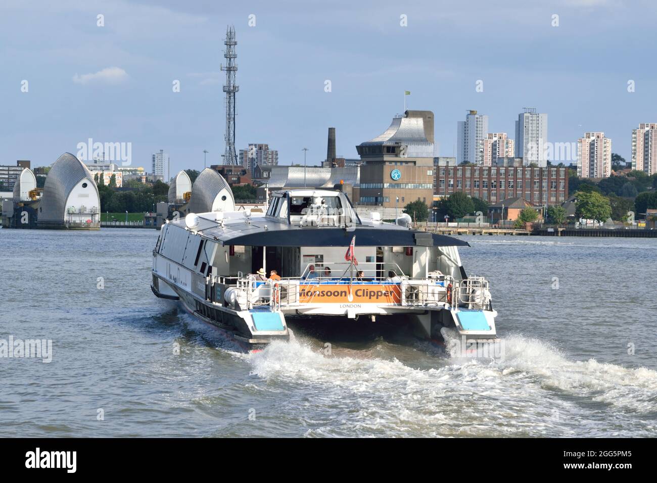 Uber Boat by Thames Clipper river bus service vessel Monsoon Clipper ...