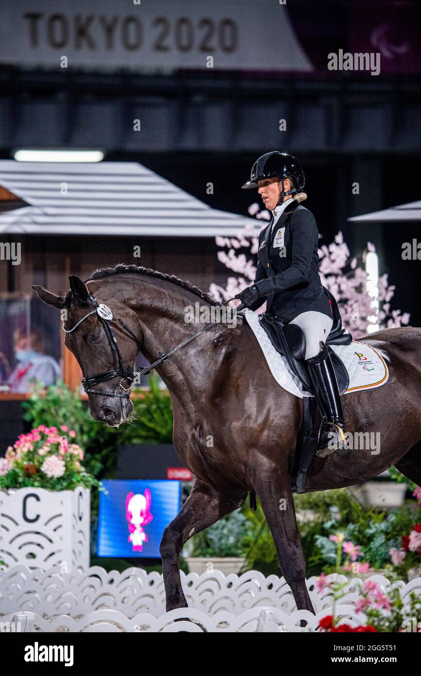 Paralympic equestrian hi-res stock photography and images - Alamy