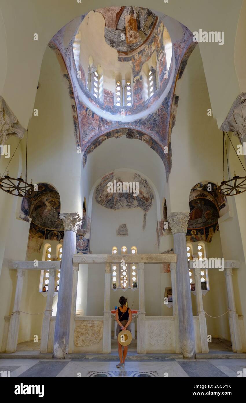 The interior of the Church of the Holy Apostles in the Ancient Agora in ...