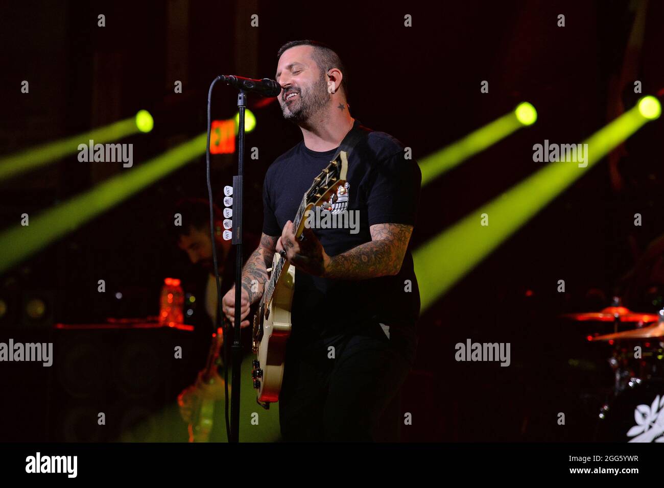 FORT LAUDERDALE FL - AUGUST 28: Anthony Raneri of Bayside performs at ...