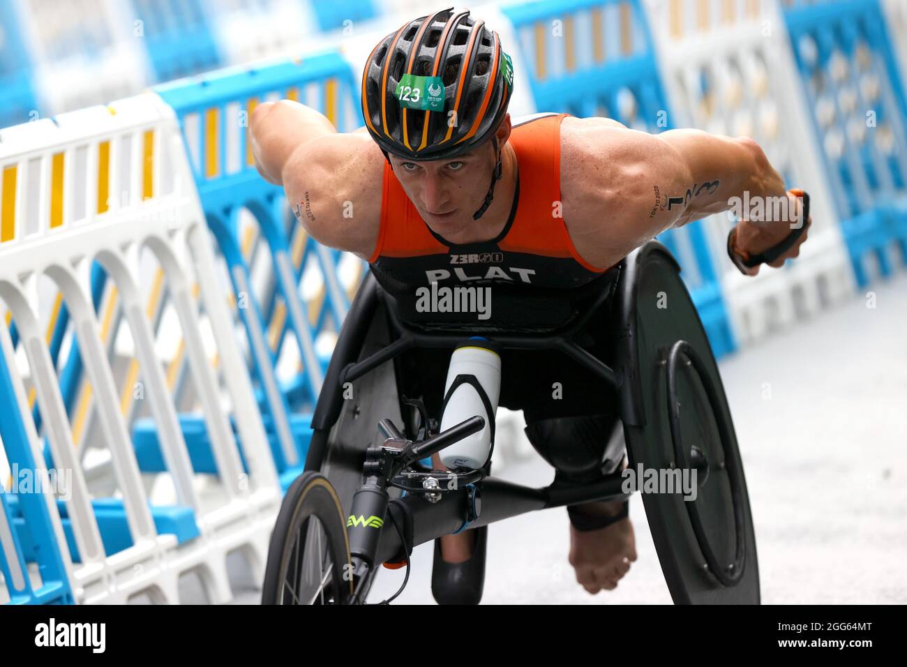 Tokyo, Japan. 29th Aug, 2021. Jetze Plat (NED) Triathlon : Men's PTWC ...