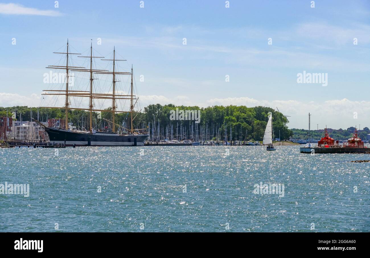 Harbor scenery including barque Passat in Travemuende Stock Photo - Alamy