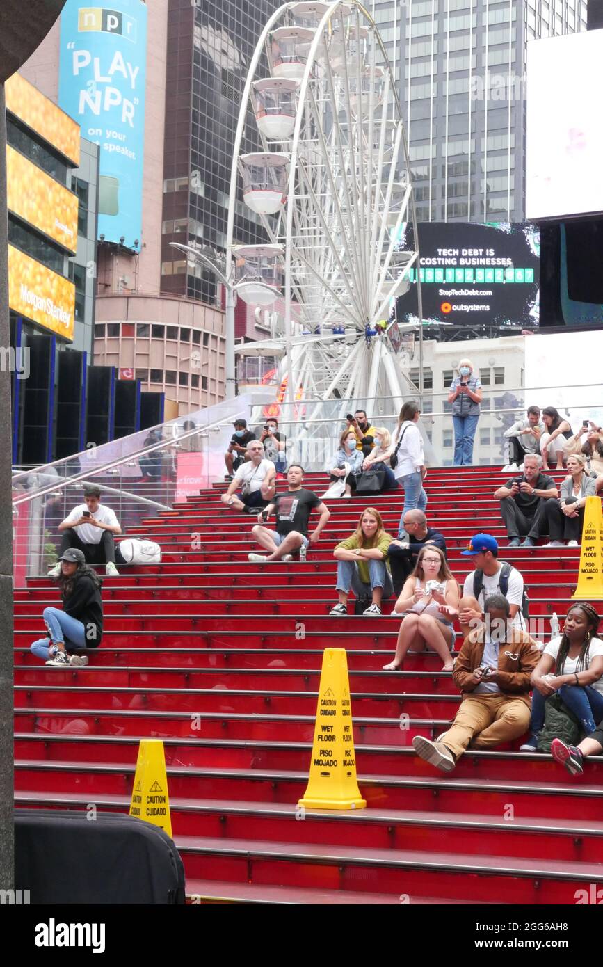 Times Square Ferris wheel Stock Photo - Alamy