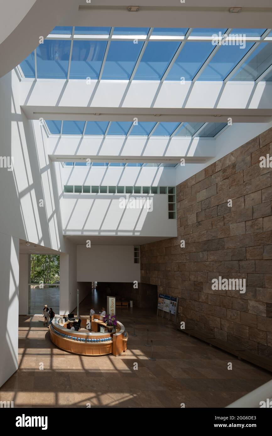 1 Atrium High Resolution Stock Photography and Images - Alamy