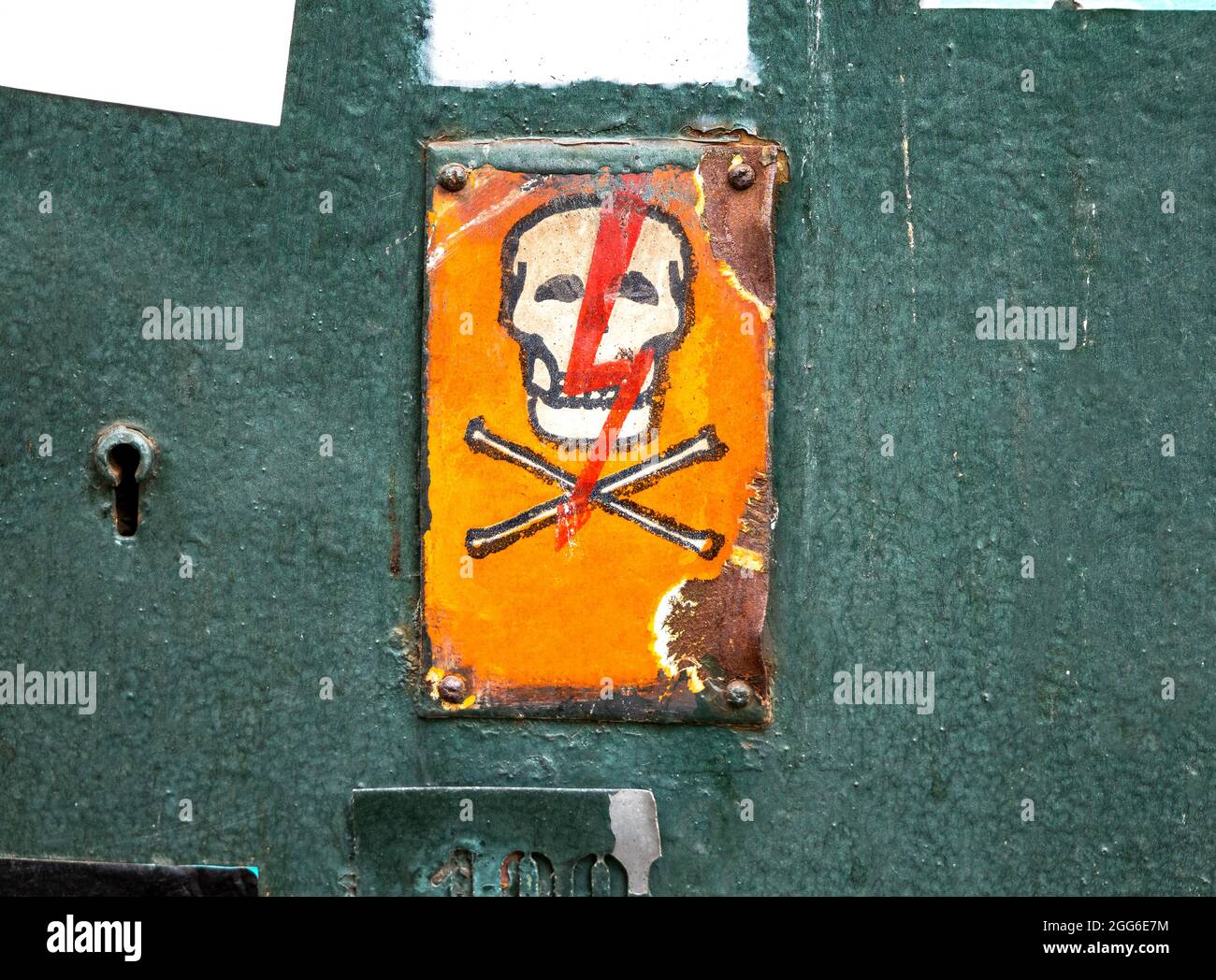 Danger High Voltage Skull