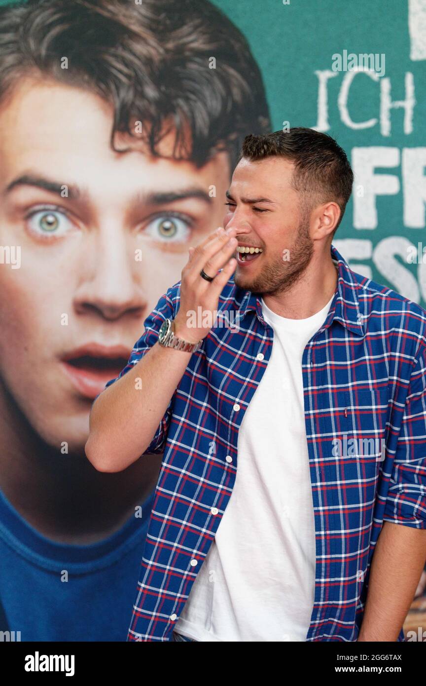 Oskar keymer where hi-res stock photography and images - Alamy