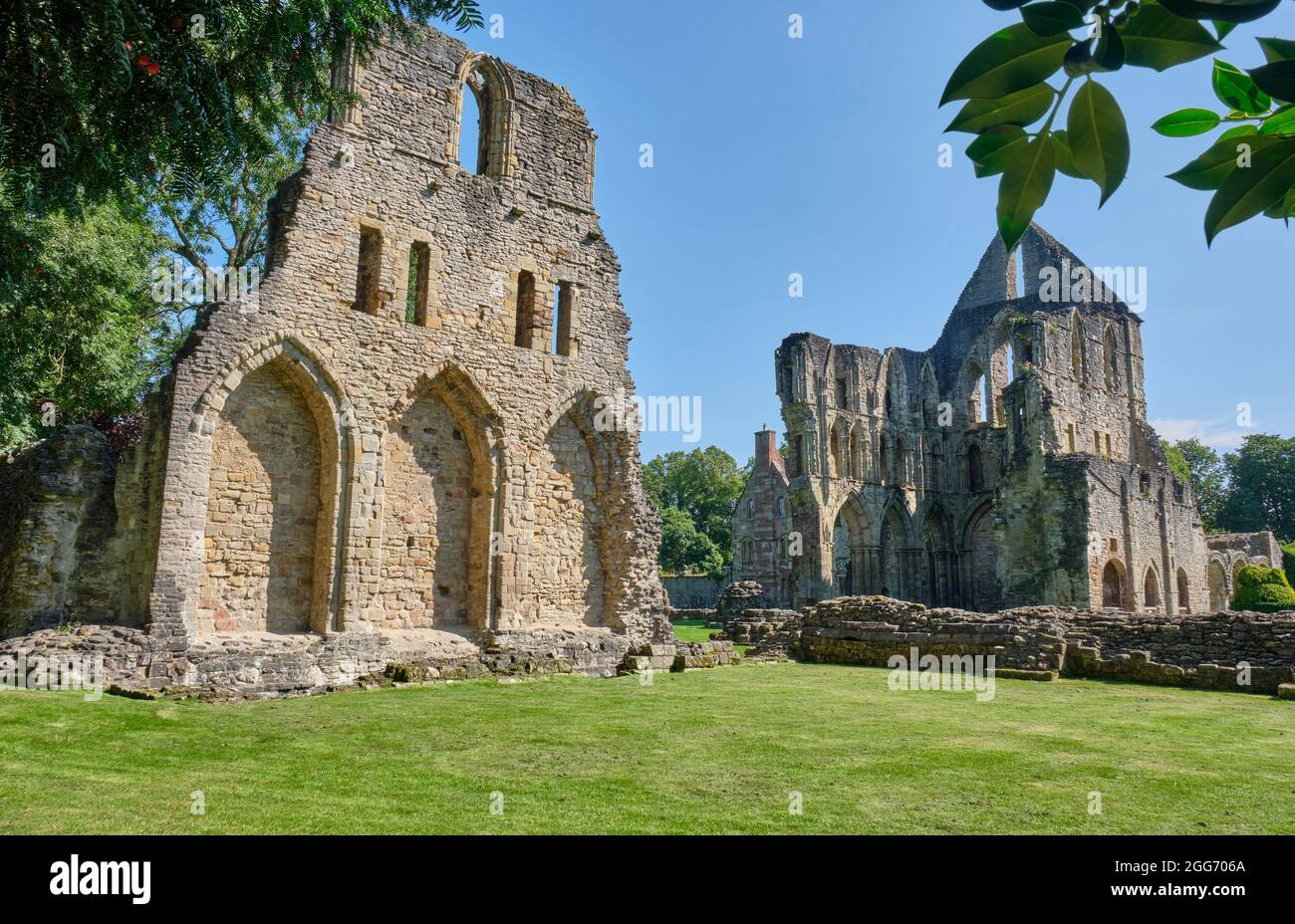 Wenlock Priory, Much Wenlock, Shropshire Stock Photo - Alamy