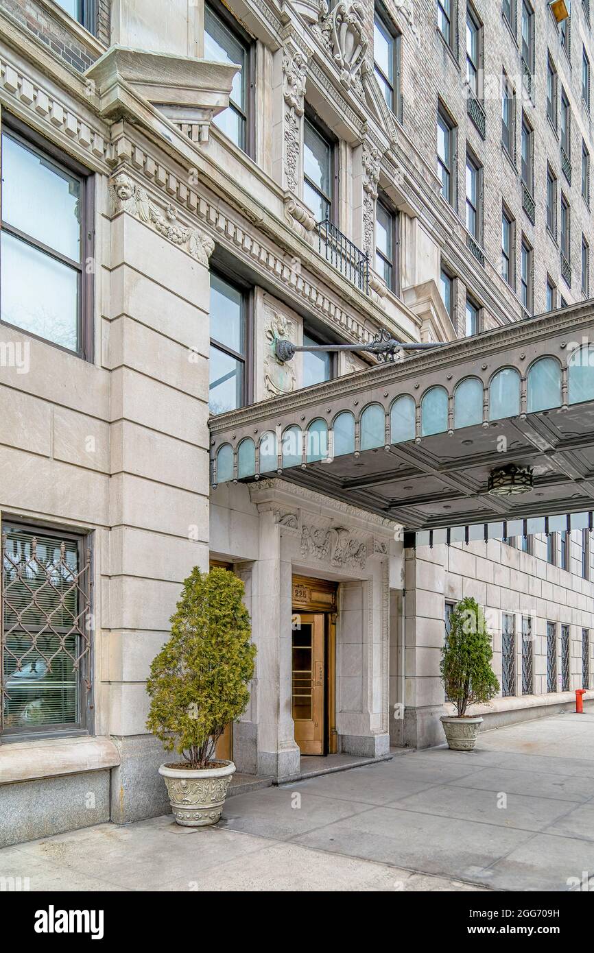 225 Central Park West, Alden, was designed by Emery Roth in neo ...