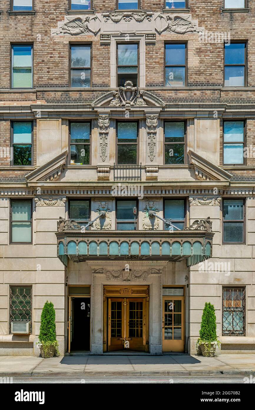 225 Central Park West, Alden, was designed by Emery Roth in neo ...