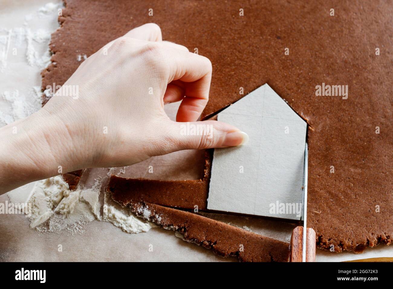 How to make gingerbread house, step by step, tutorial. The second step ...
