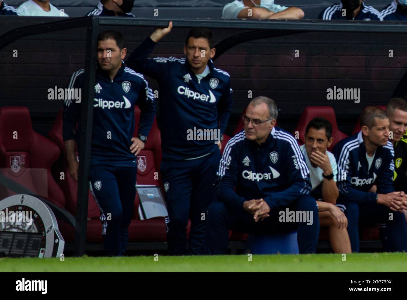 Marcelo bielsa leeds united bucket hi-res stock photography and images ...