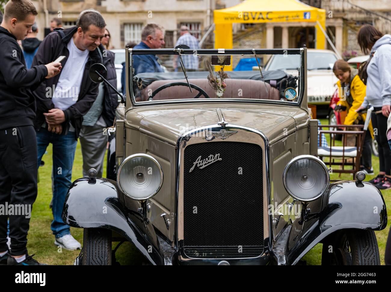 Car rally lights hi-res stock photography and images - Alamy
