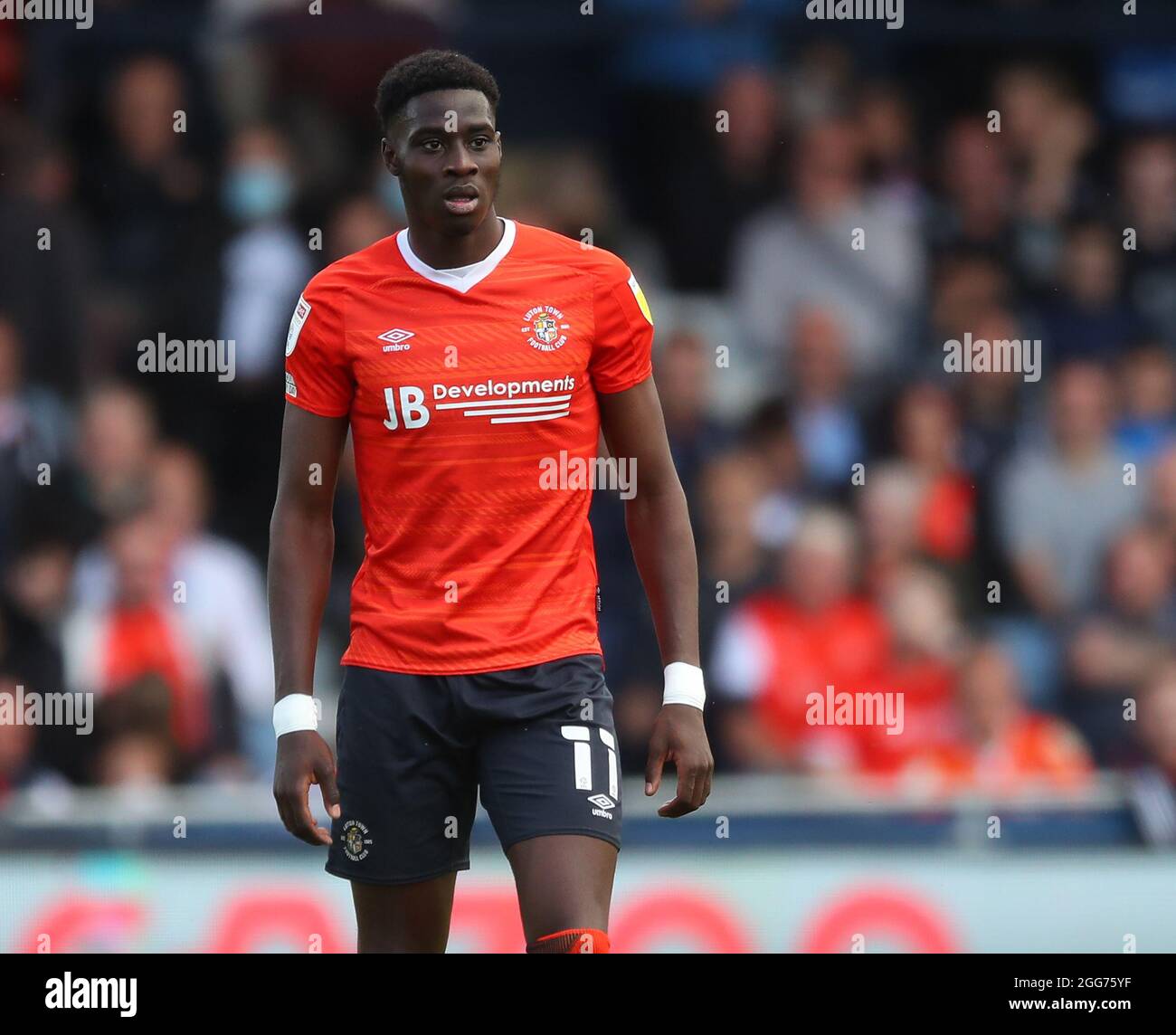 Luton town 2021 hi-res stock photography and images - Alamy
