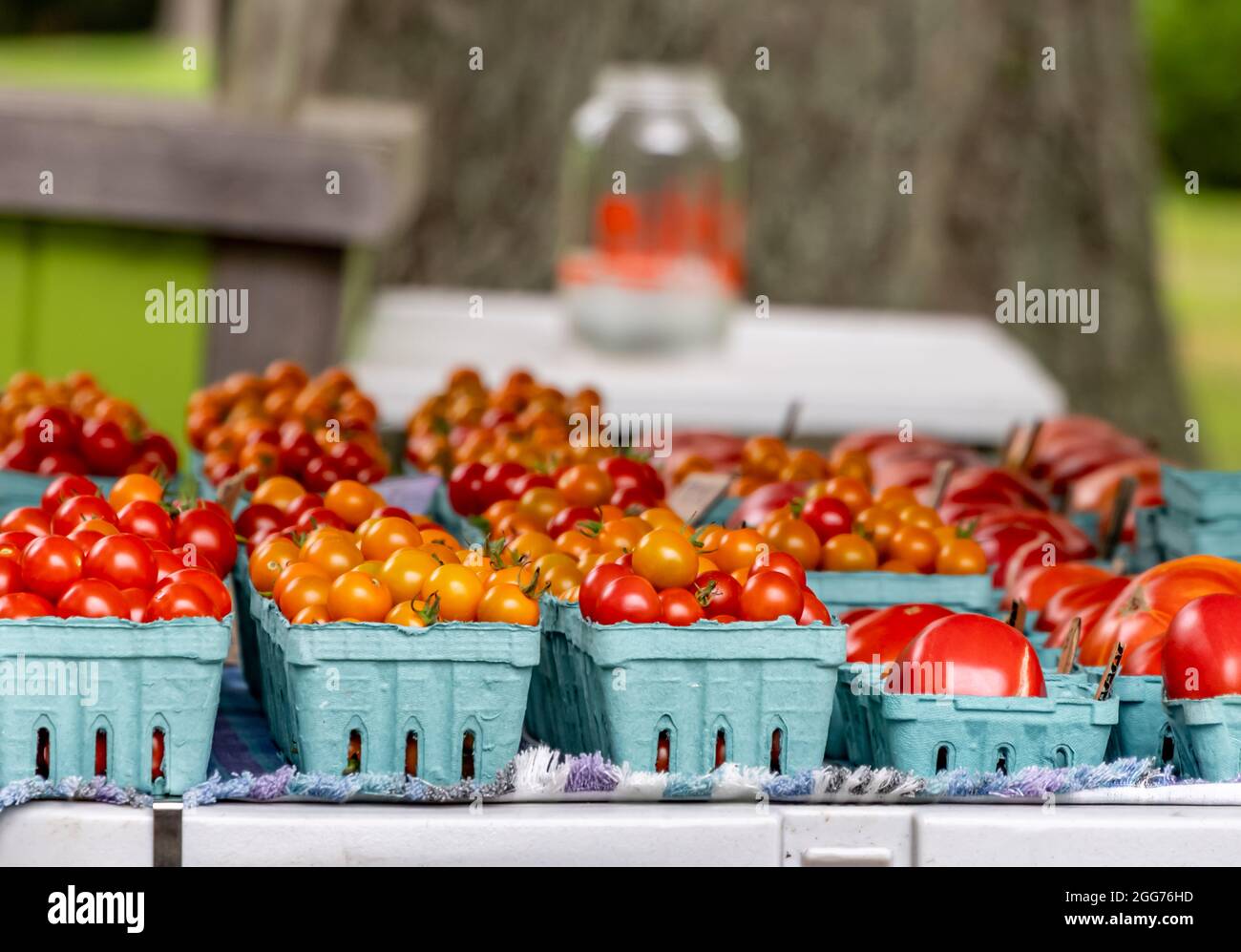 Shelter Island farm stand with tomatoes Stock Photo - Alamy