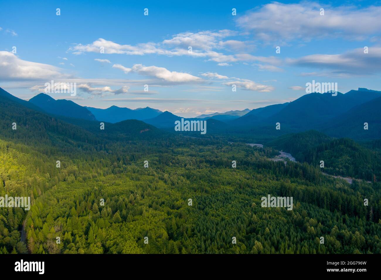 The Cascade Mountains in Washington State, USA Stock Photo - Alamy