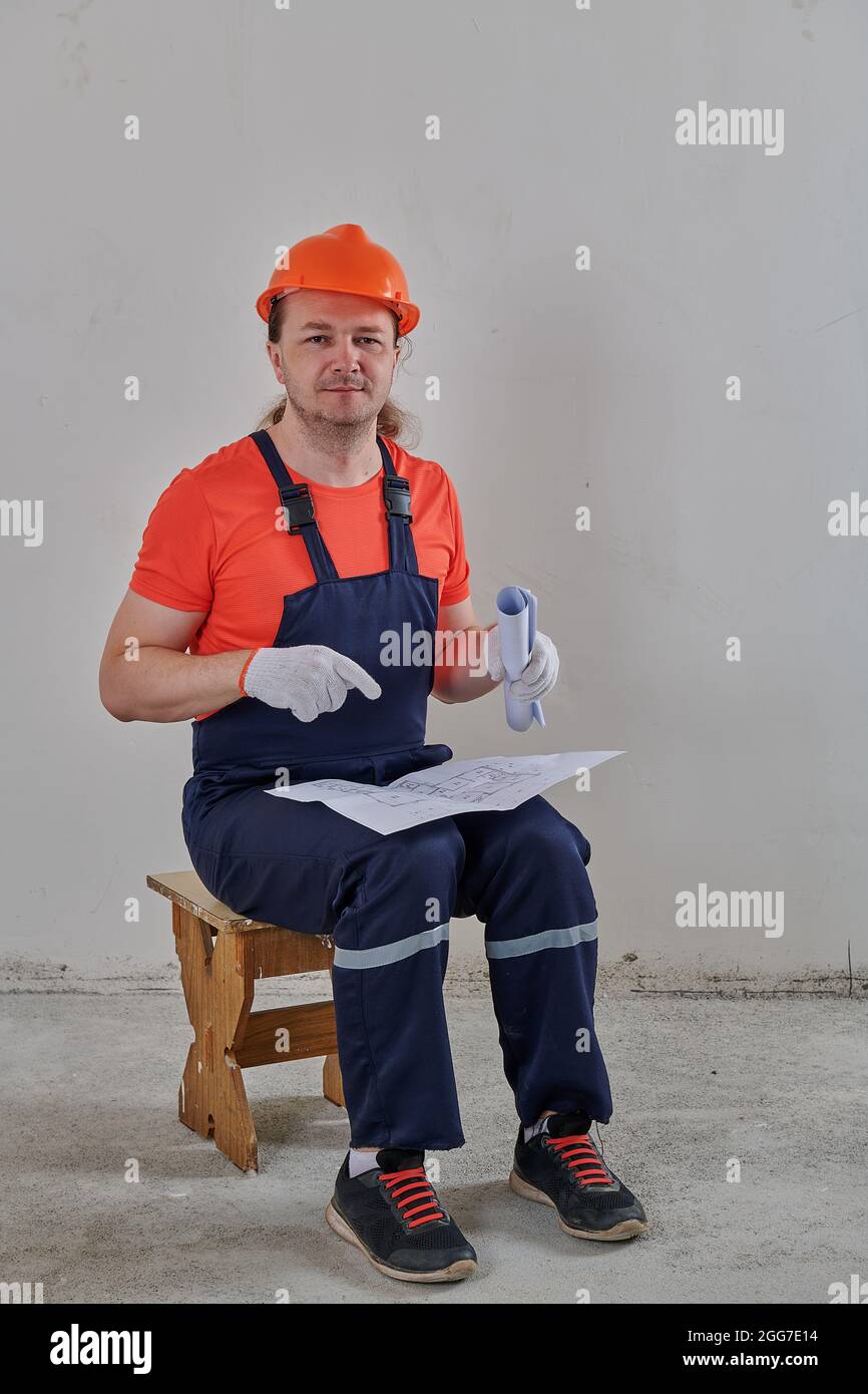 Chief superintendent engineer construction site hi-res stock ...