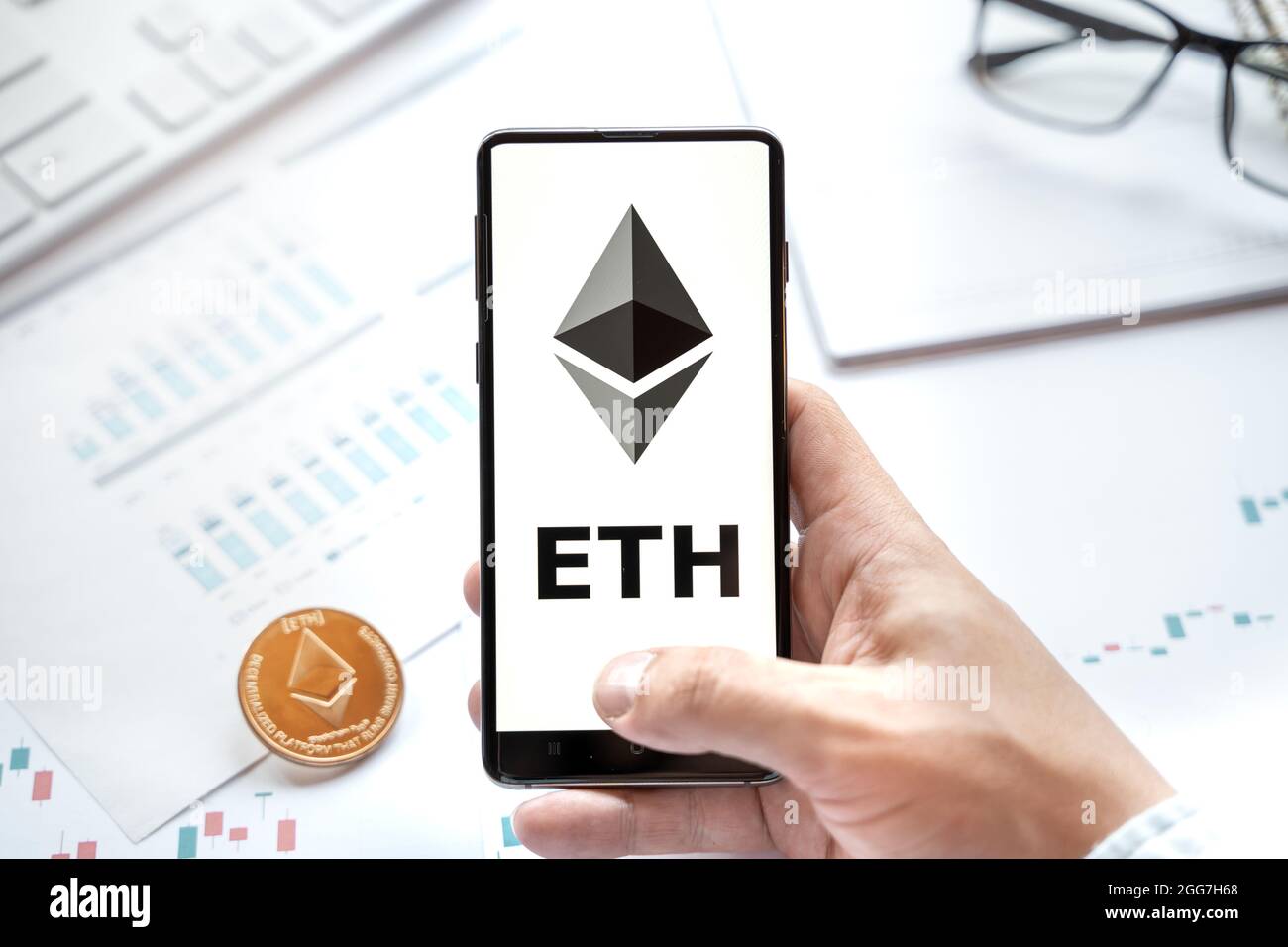 Eth trading hi-res stock photography and images - Alamy