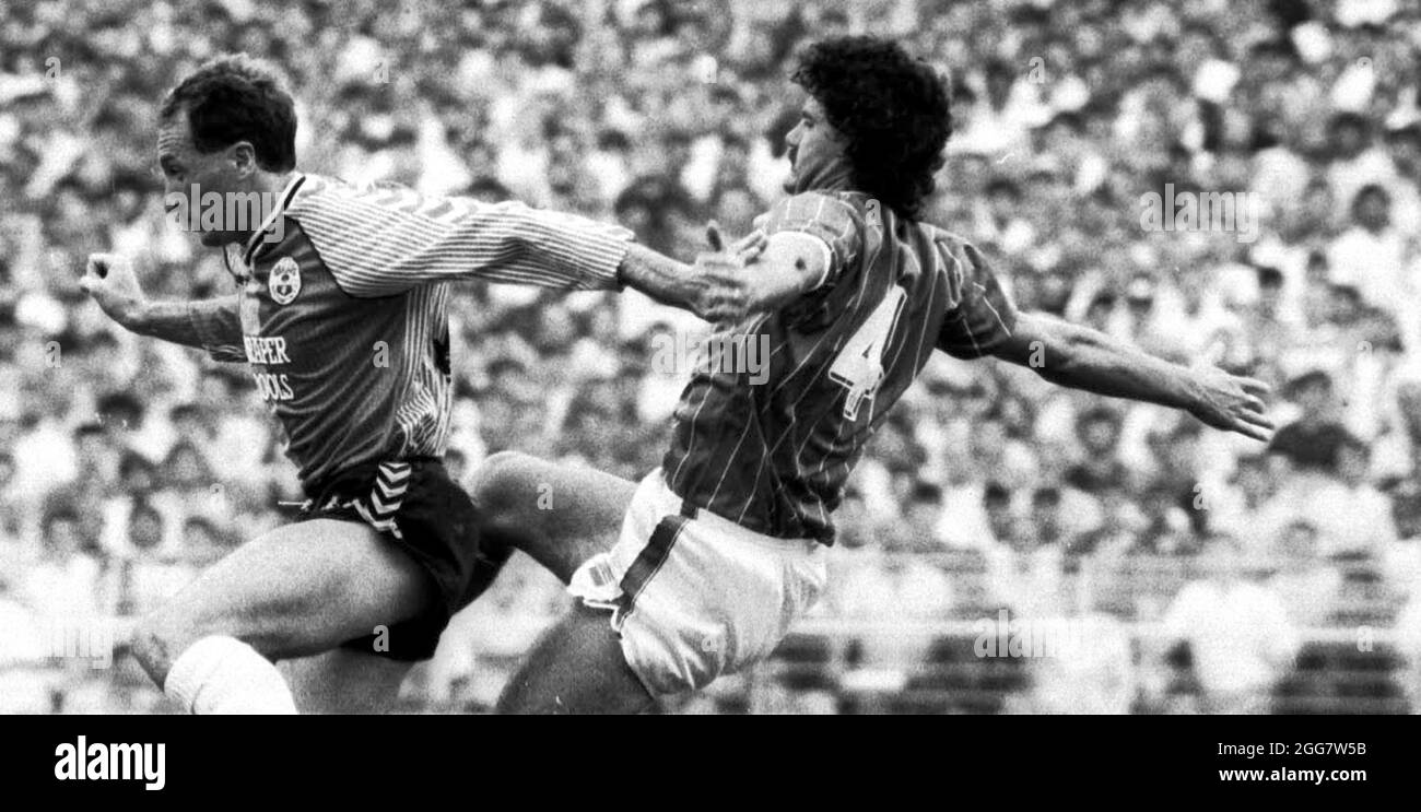 Southampton V Black and White Stock Photos & Images - Alamy