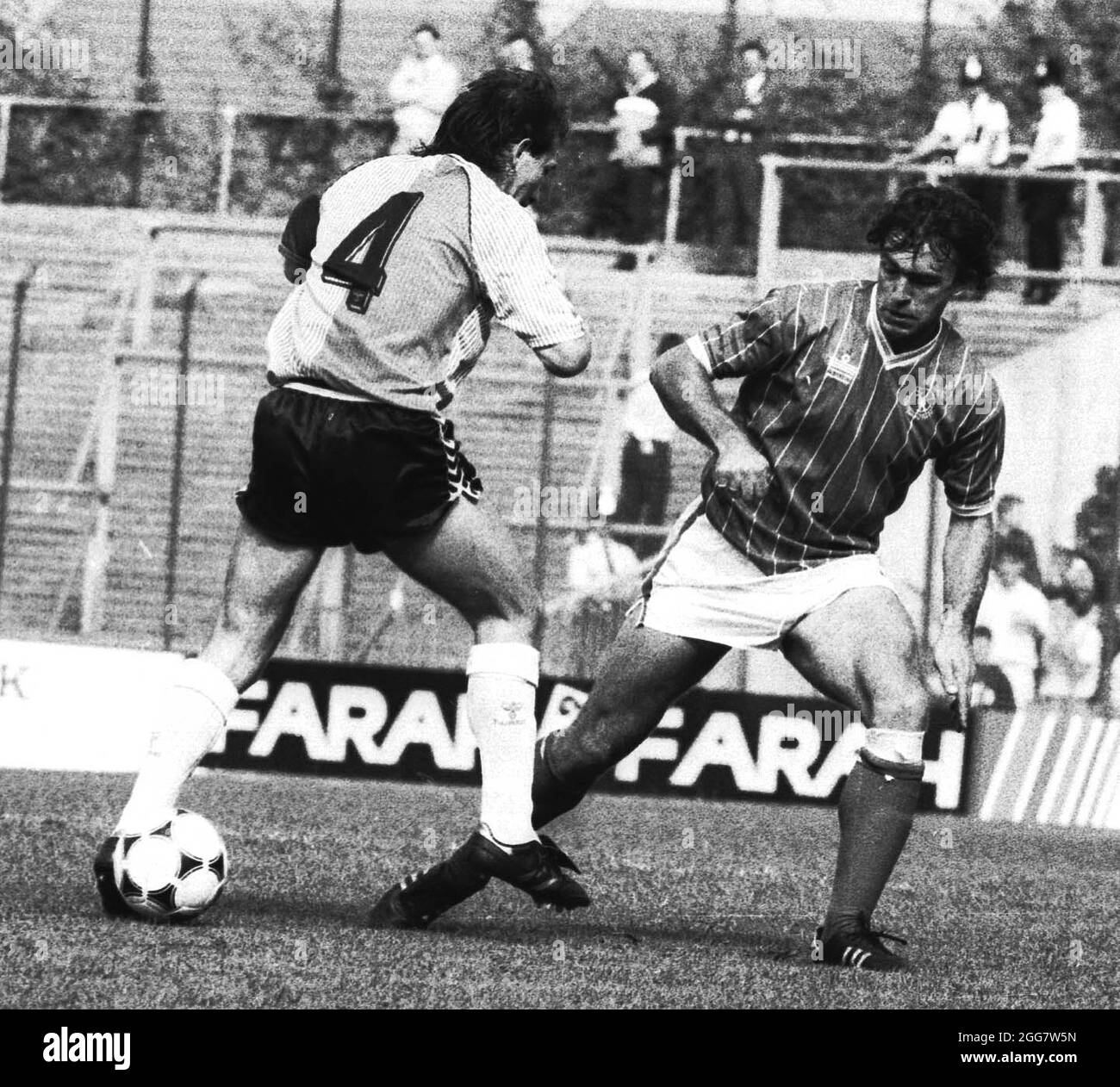 PORTSMOUTH V SOUTHAMPTON. MICK FILLERY AND JIMMY CASE PIC MIKE WALKER ...