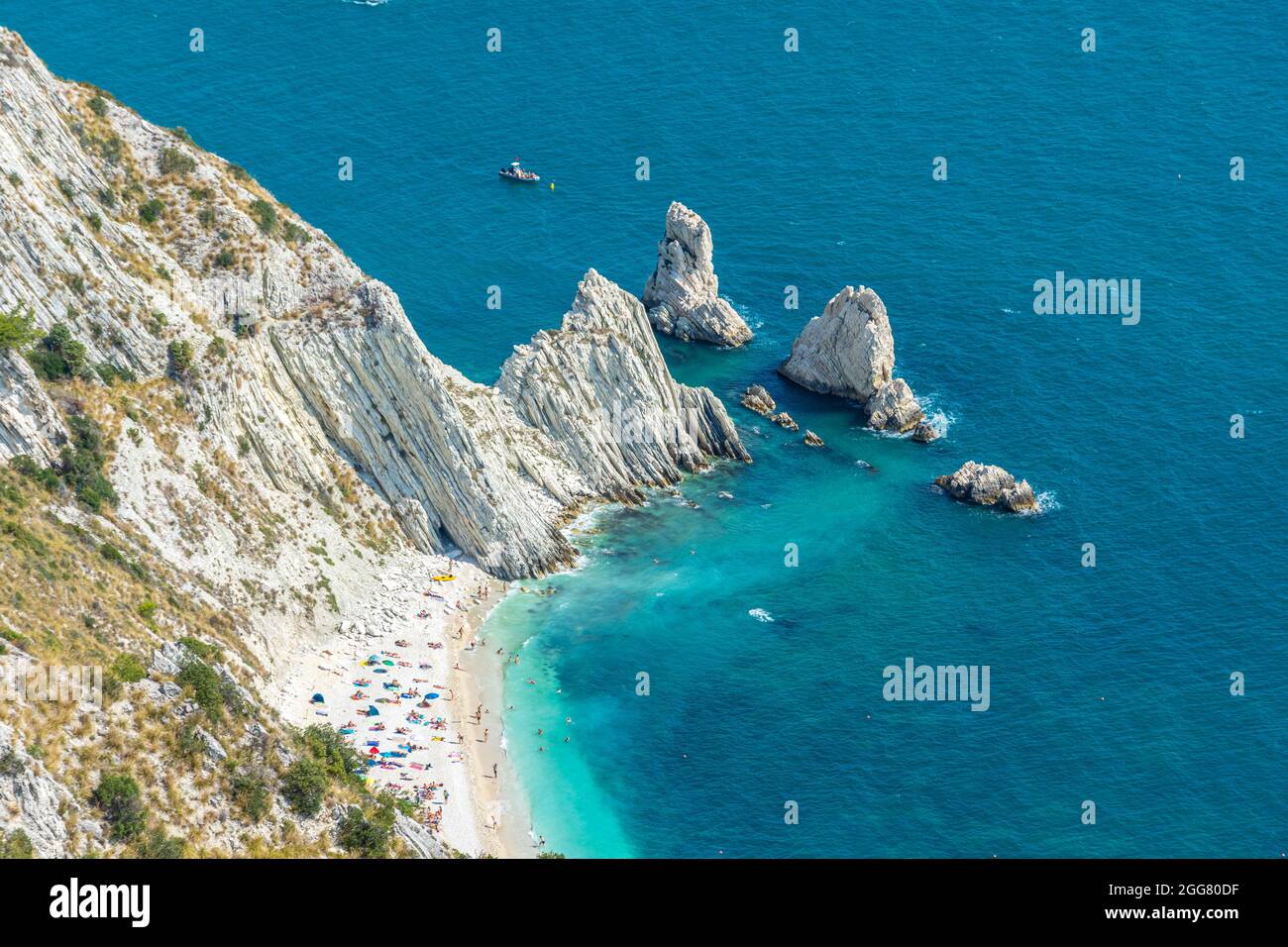 The Amazing "Due Sorelle Beach" (meaning Two Sisters) in Conero Mount ...