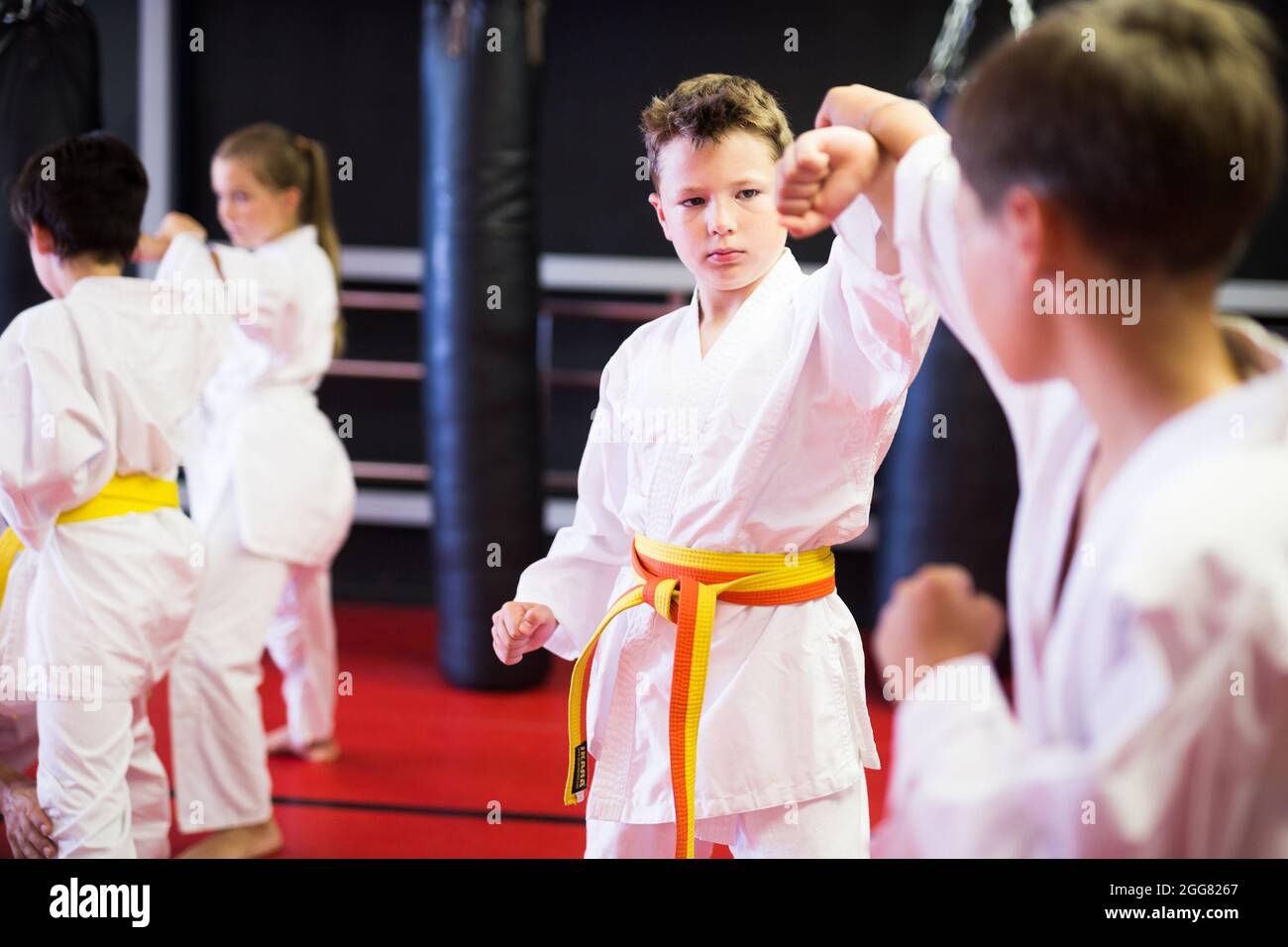 Karate technique hi-res stock photography and images - Alamy