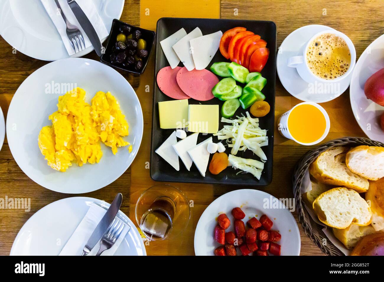 Fresh halal products hi-res stock photography and images - Alamy