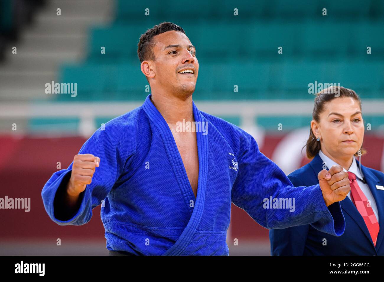 1500m contest hi-res stock photography and images - Alamy