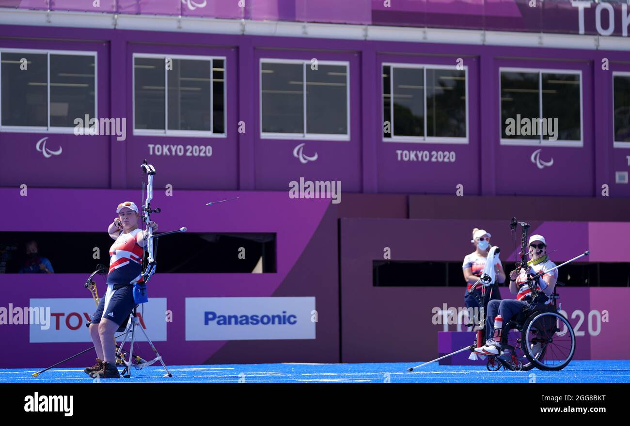 Great Britain's Phoebe Paterson Pine and Jessica Stretton compete in ...