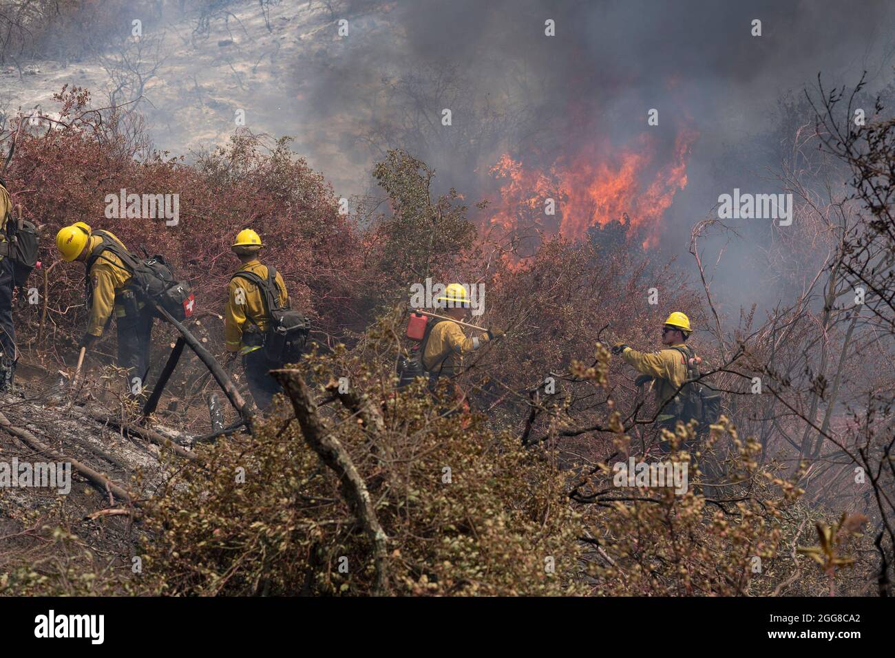 Chapparal fire hi-res stock photography and images - Alamy