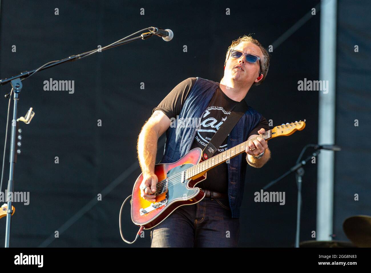 Jason isbell 2021 hi-res stock photography and images - Alamy